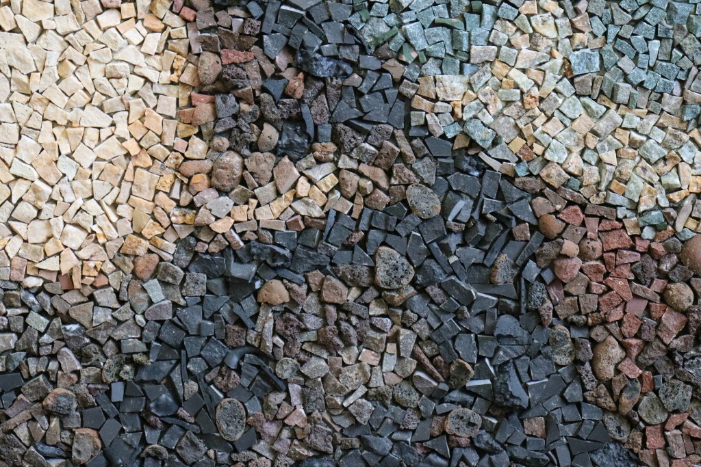 The making of Mona Lee – Mosaic & Glass